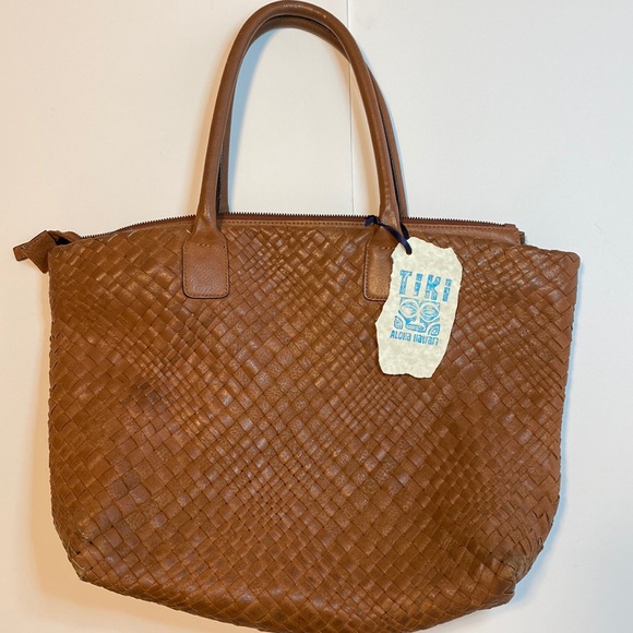 Falor | Bags | Falor Italian Genuine Woven Soft Leather Zippered Purse ...